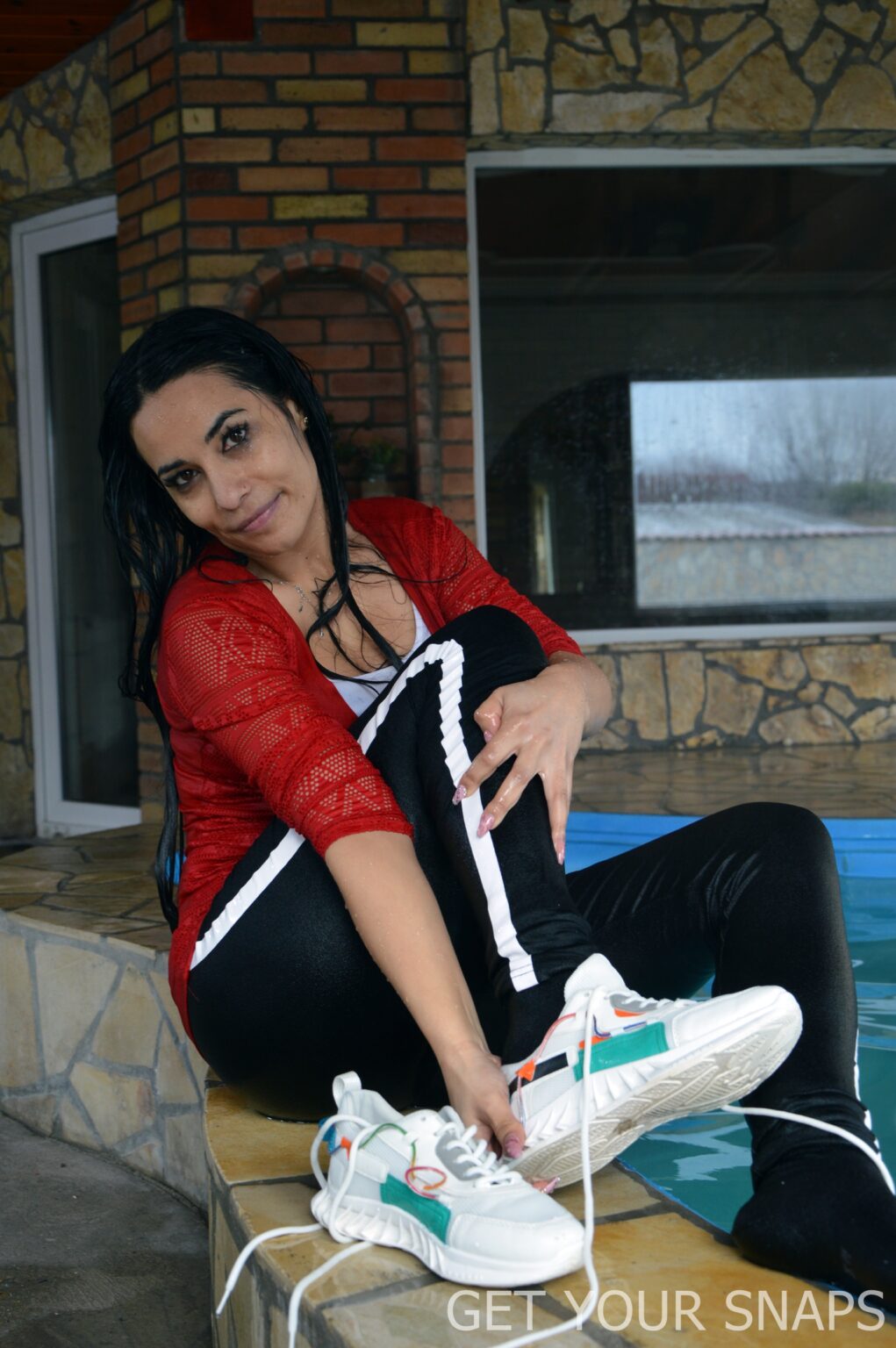 Luna takes a photoshoot of Gina in the pool - Girls in Wet Clothes