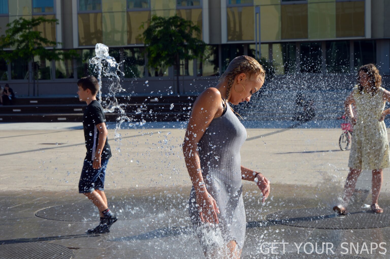 Fountain video by Nika Part 2. – Get Your Snaps