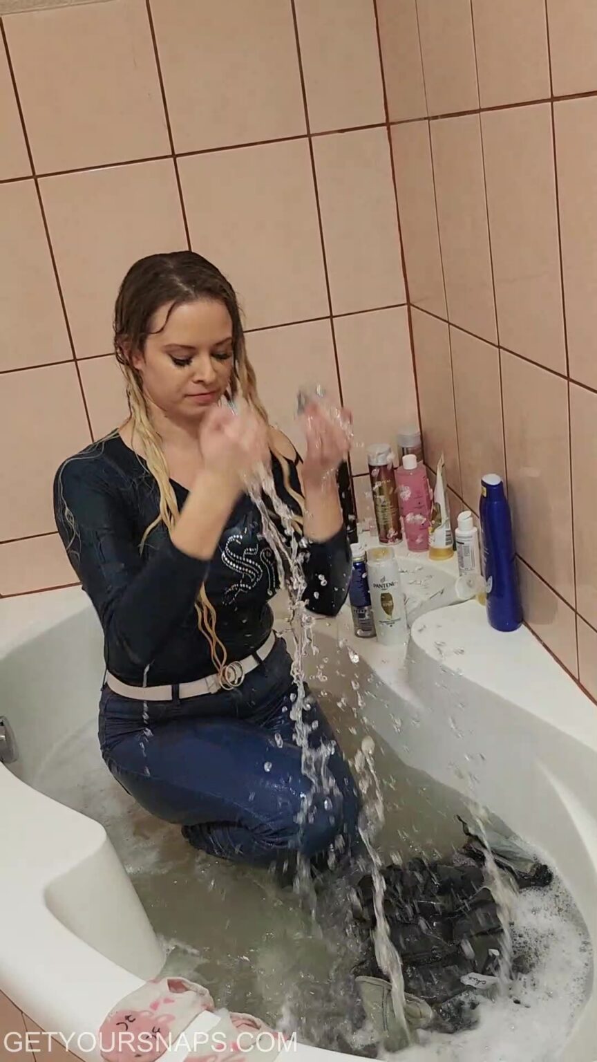 Get Your Snaps – Wetlook content