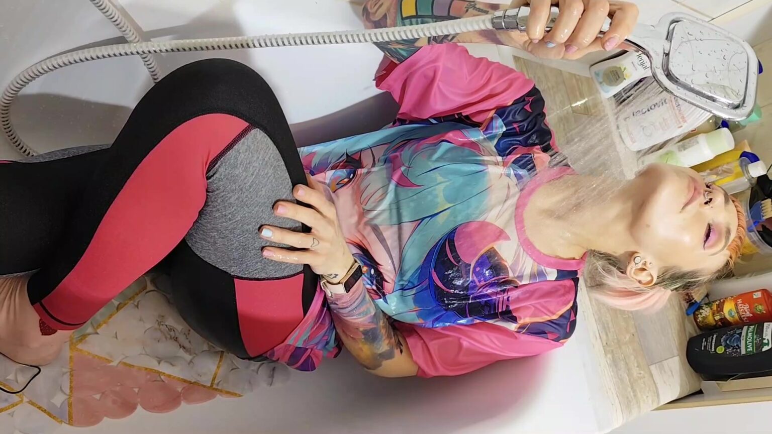 Pinky Pinkie - Girls in Wet Clothes